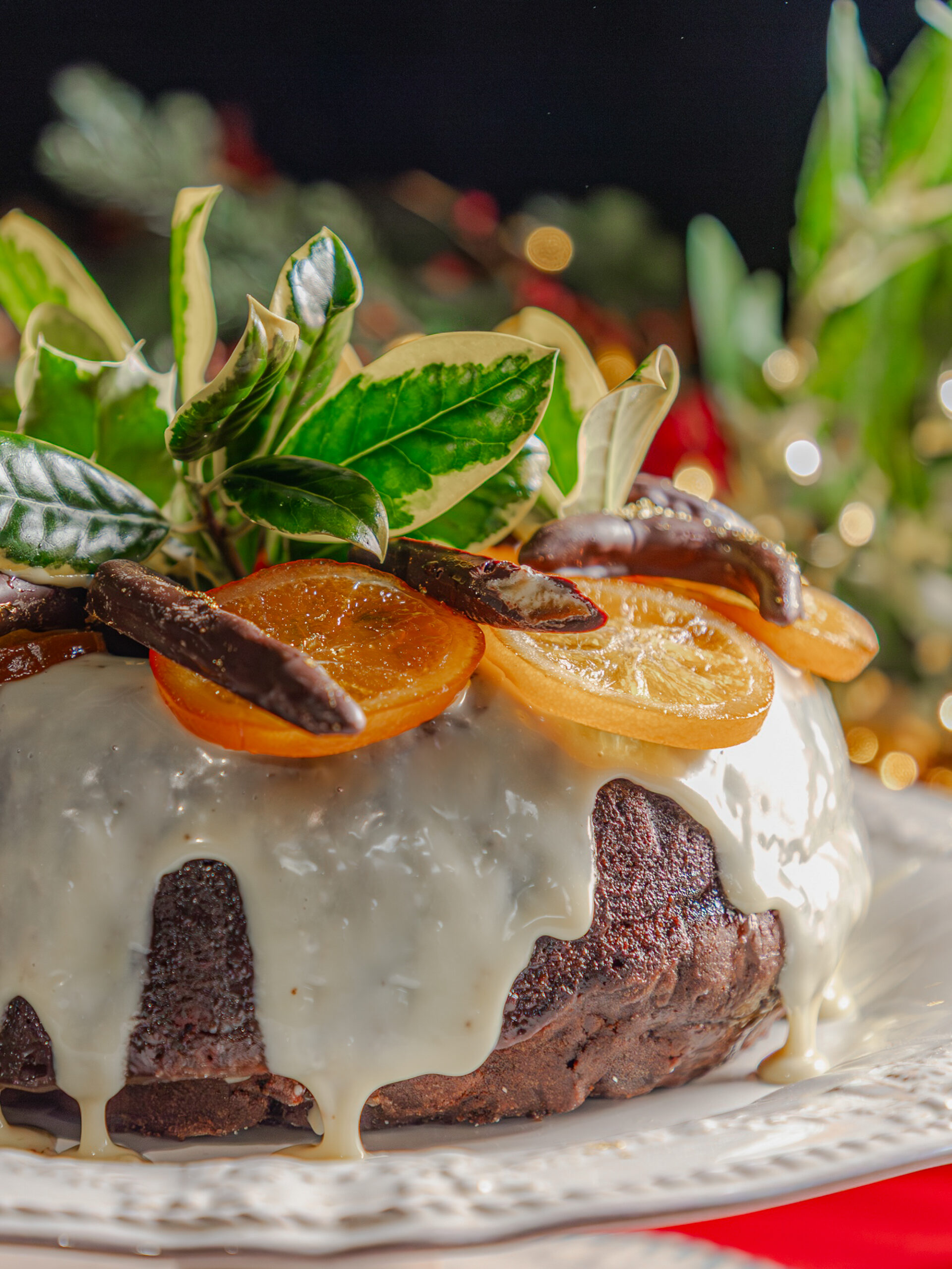 Christmas-Spiced Chocolate Rum Cake with White Chocolate Ganache ...